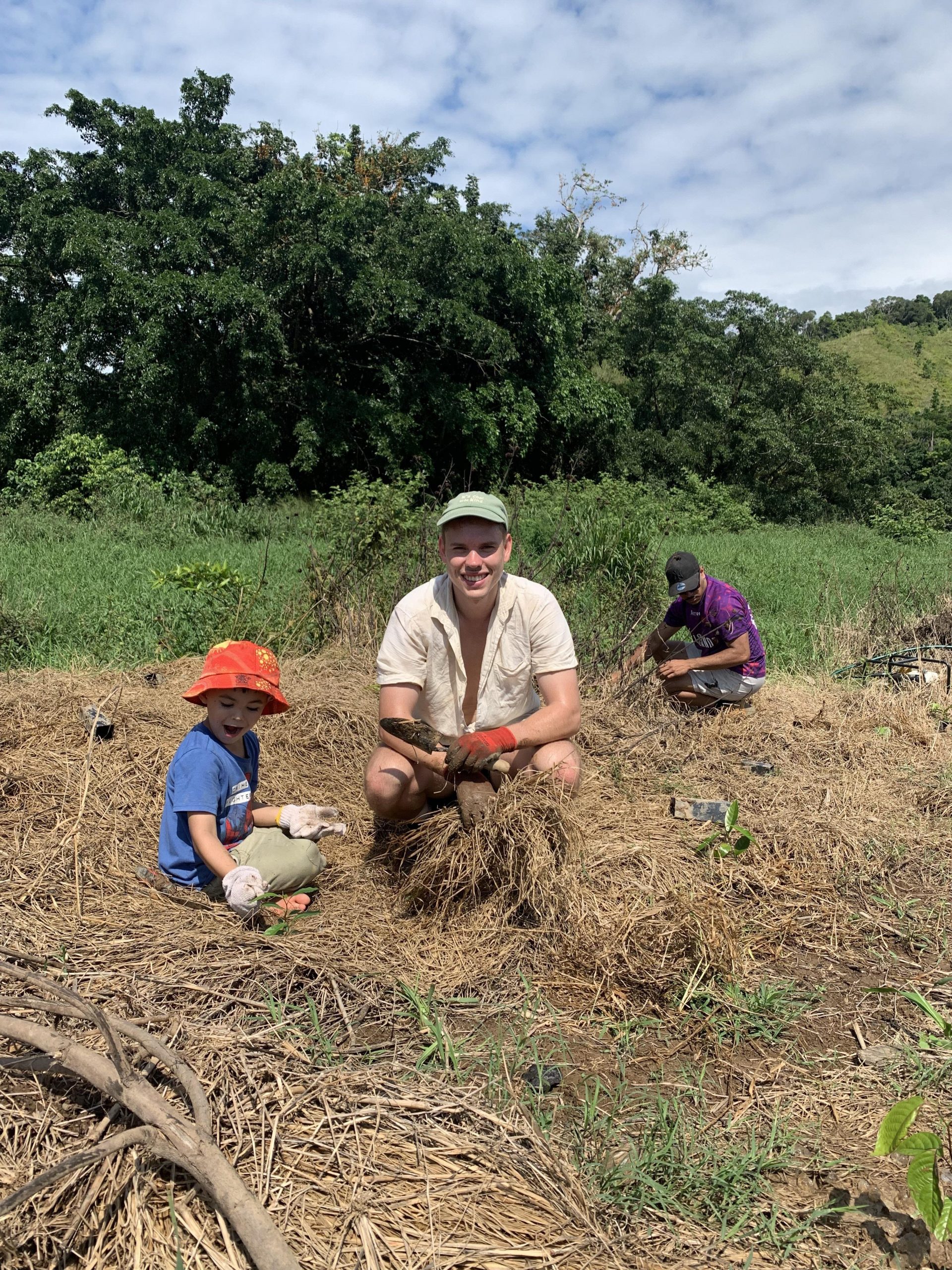 October Community Tree Planting Day - Rainforest Rescue News